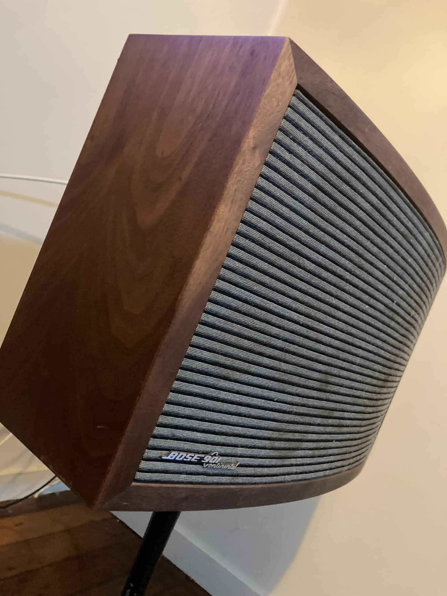 Bose 901/80x – Generational History – FarMedia – Art & Tech